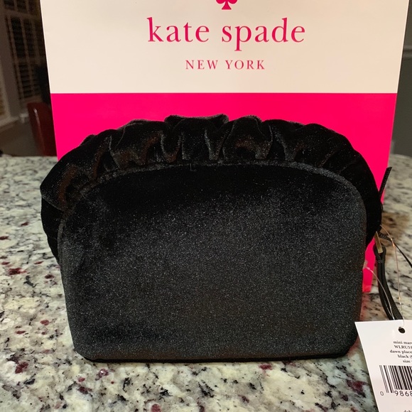 kate spade | Bags | Nwt Authentic Kate Spade Mini Velvet Makeup Bag ...